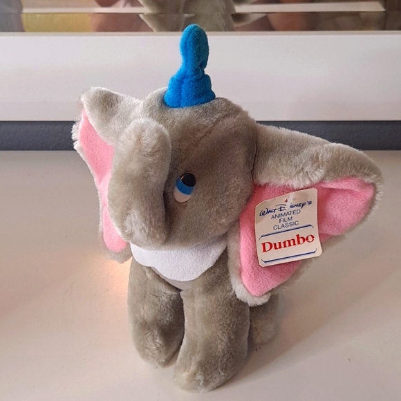 Disney | Toys | Nwt Vintage 8s Disneys Dumbo Stuffed Plush Collectible ...